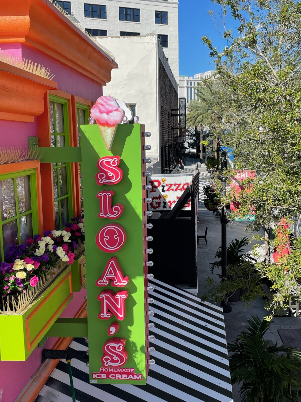 Sloan’s – Southeast Sign Company